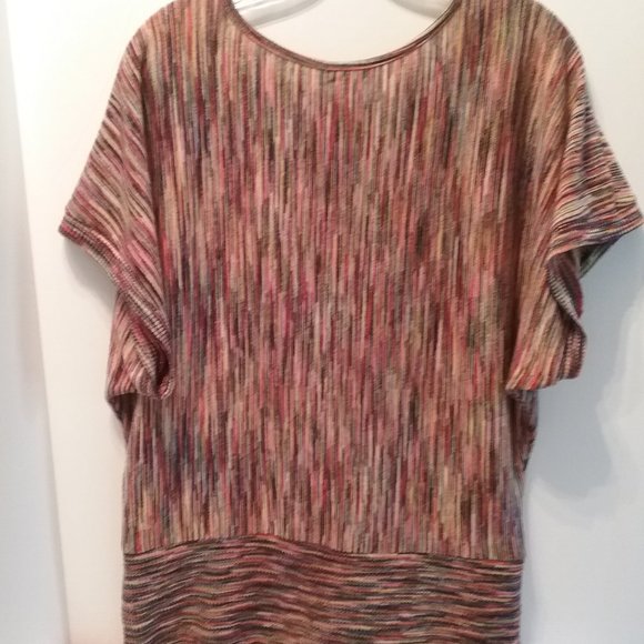 BONGO | Tops | Bongo Plus Top | Poshmark